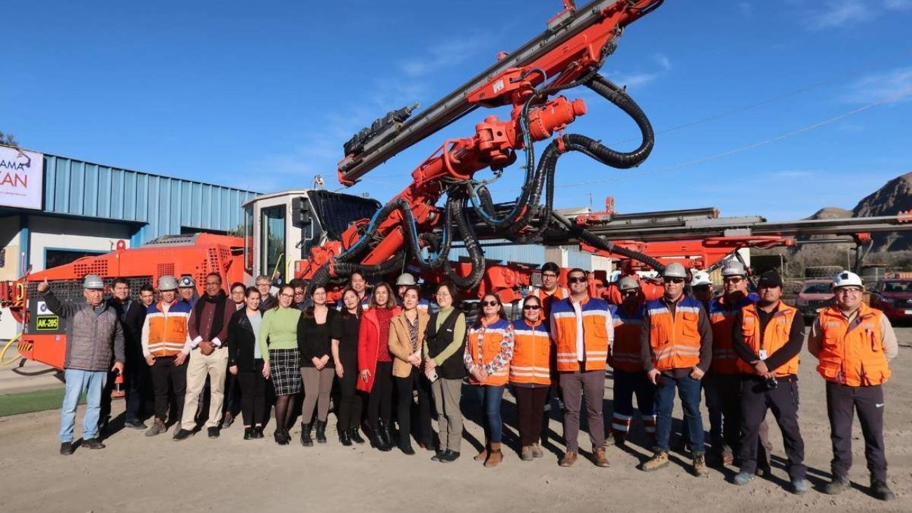 Atacama Kozan Revoluciona la Minería con Innovador Jumbo de Perforación ...